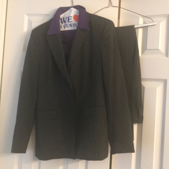 Jones New York | Jackets & Coats | 2pc Ladies Pinstriped Pant Suit ...